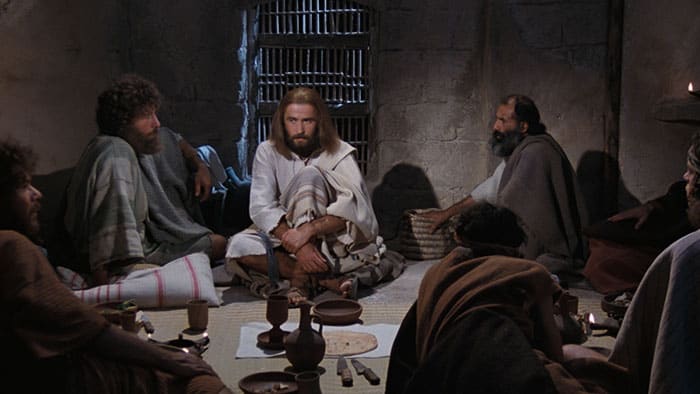 3 Lessons About Service from the Last Supper - Jesus Film Project